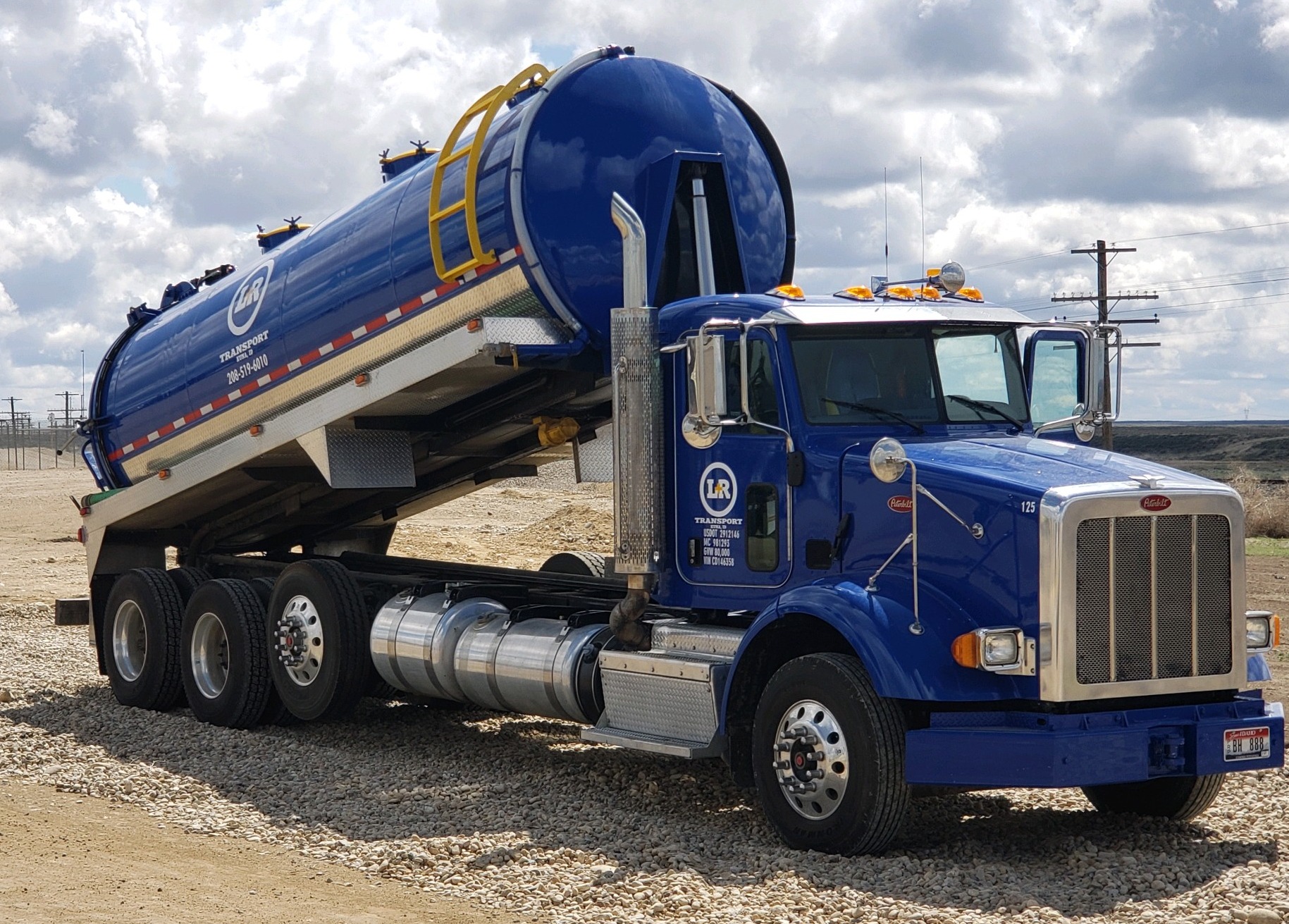 The L&R Group Bulk Liquid Transportation